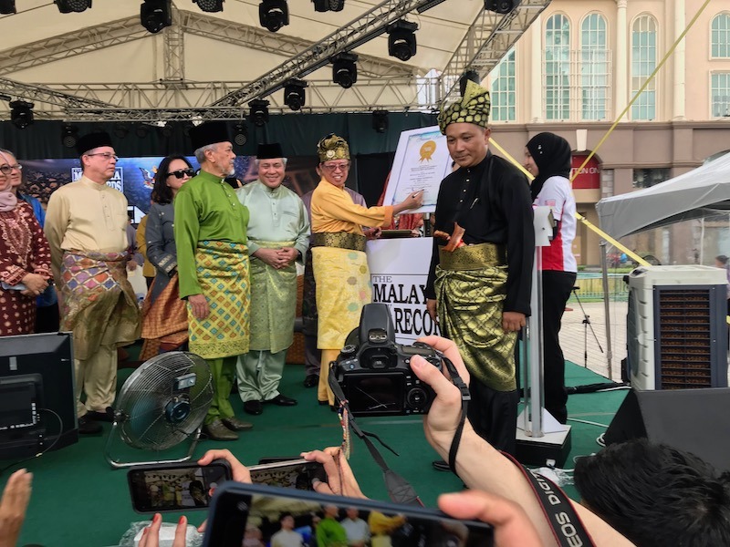 Sarawak enters Malaysia Book of Records for biggest hadrah performance ...