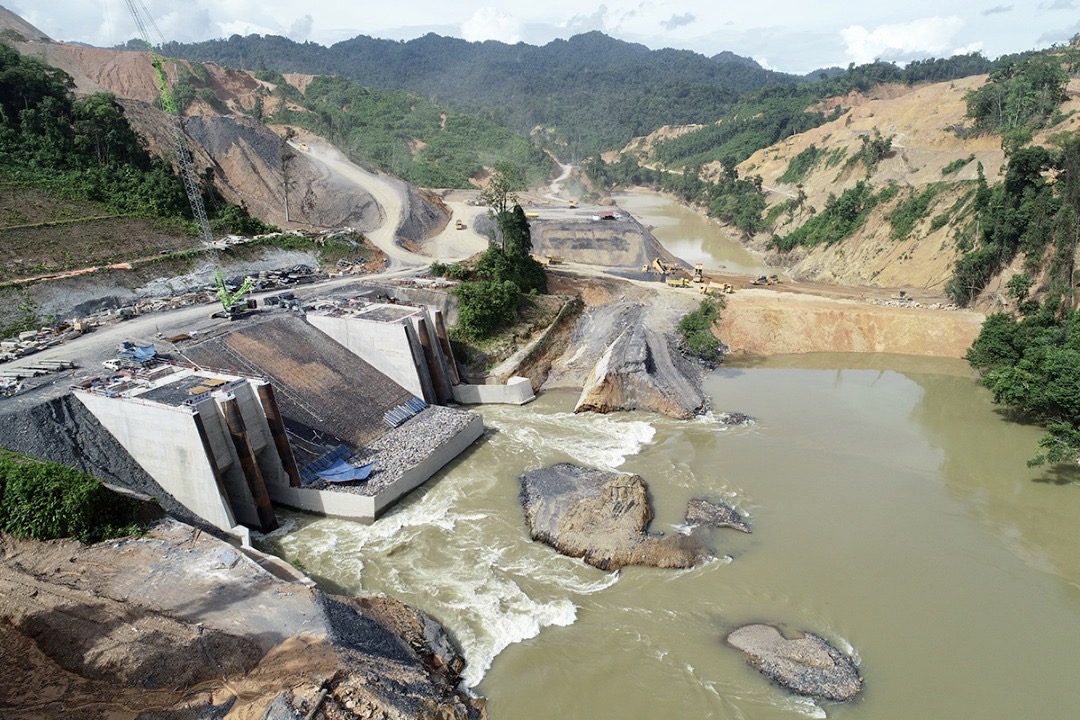 Baleh Hydroelectric Dam scores new milestone in construction works ...