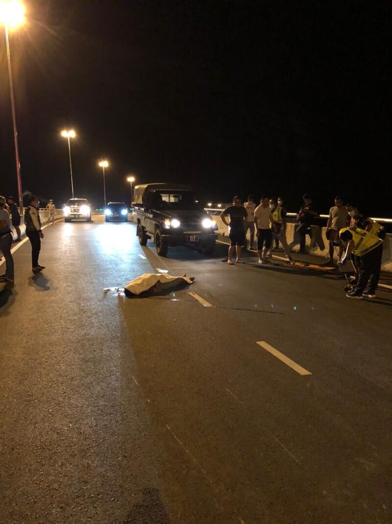 Penunggang motosikal maut dalam kemalangan di atas jejambat Serian | DayakDaily