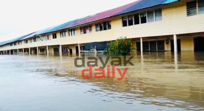 Long Bemang dilanda banjir, 530 penduduk terjejas | DayakDaily