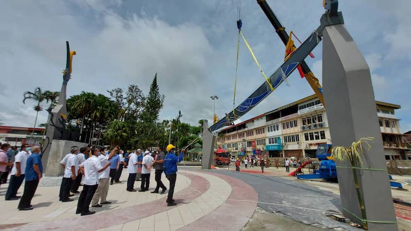 ‘Humanoid Archway’ erected in Marudi town symbolising mother of all ...