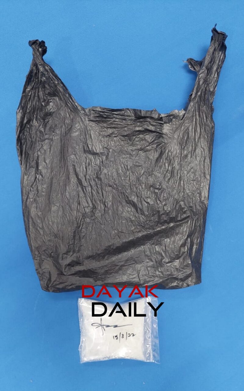 Dadah methamphetamine dirampas, dua lelaki ditahan polis | DayakDaily