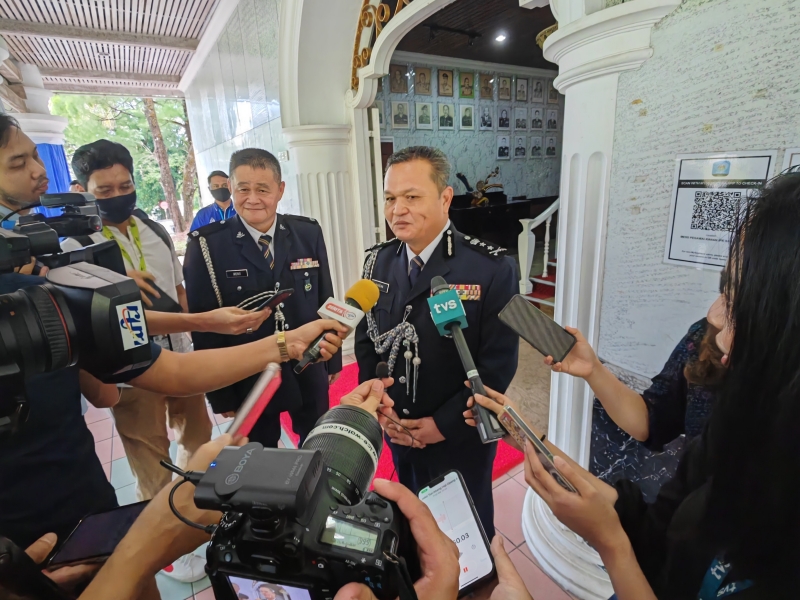 Tingkatkan integriti dan pematuhan standard — Pesuruhjaya Polis Sarawak ...